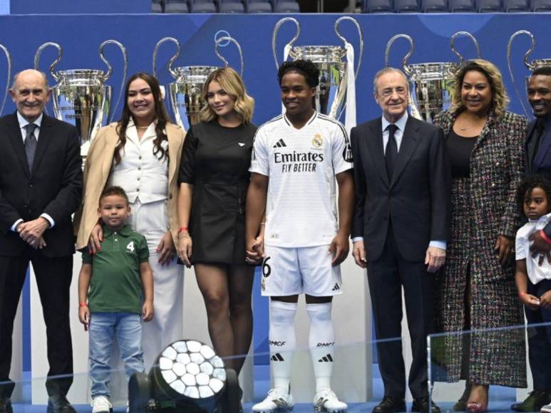 Real Madrid: Endrick no pudo contenerse; su novia sorprendió en ...