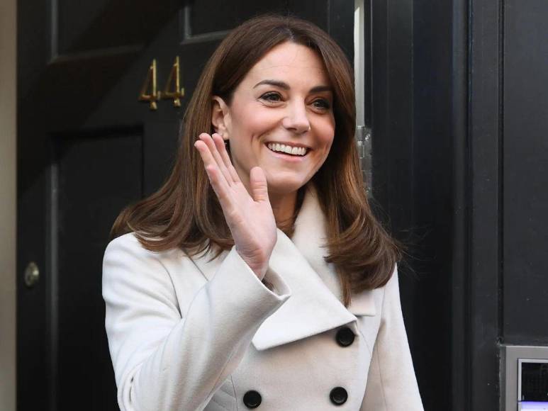 Kate Middleton es operada de emergencia y permanece hospitalizada