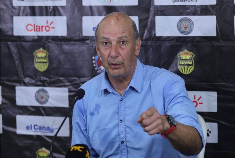 Falero tras perder el derbi: “Estos errores no los podemos cometer”