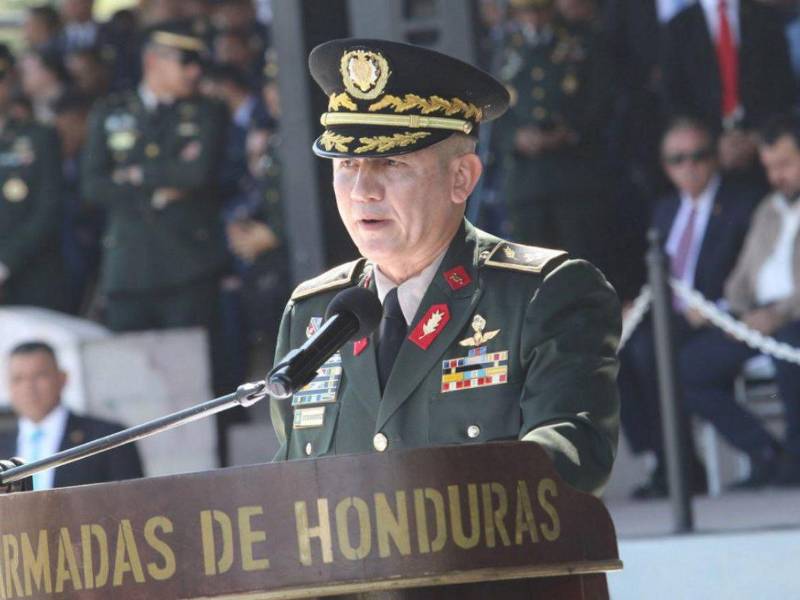 Periodista de RCV denuncia a Roosevelt Hernández