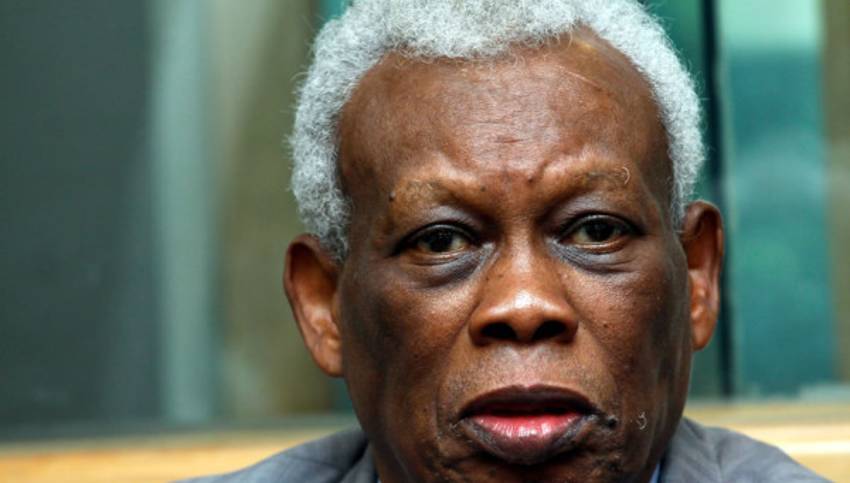 Creman los retos de Johnny Laboriel - Diario La Prensa