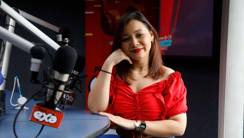 Arely rodríguez, en el top 1 de la locución radial