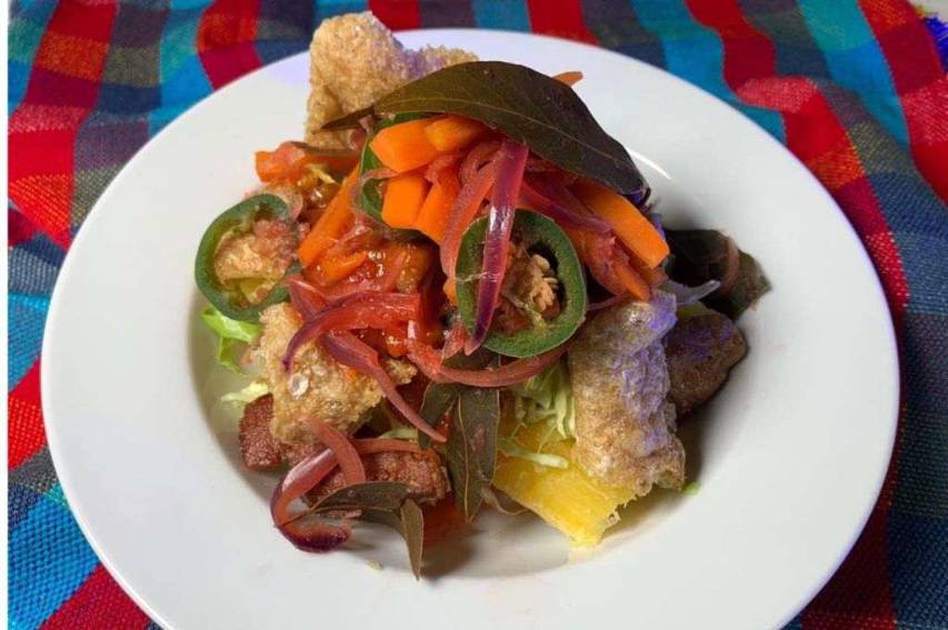 Yuca con chicharrón: un clásico de la cocina Hondureña