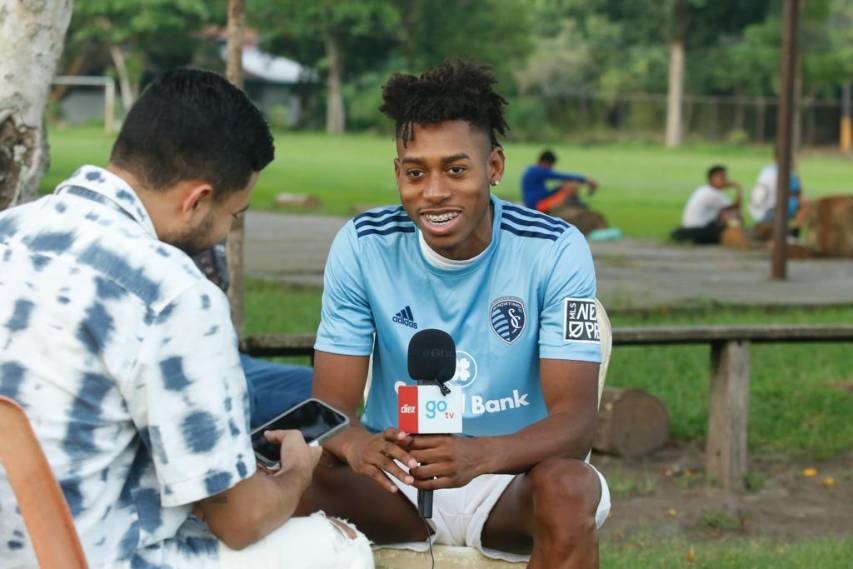 Alenis Vargas revela cuánto ganaba en Olimpia y el legionario que lo ...