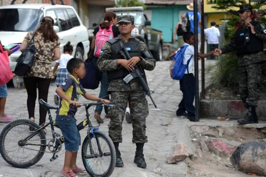 Escolares sufren por guerra de pandillas en Honduras
