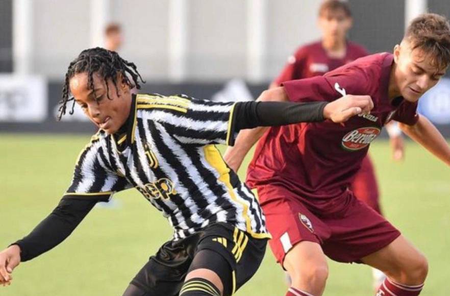 Hijo de David Suazo comienza a destacar en Italia con histórico club