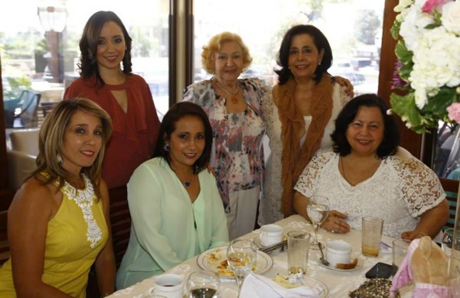 Doble mañana maternal por los primos Corado