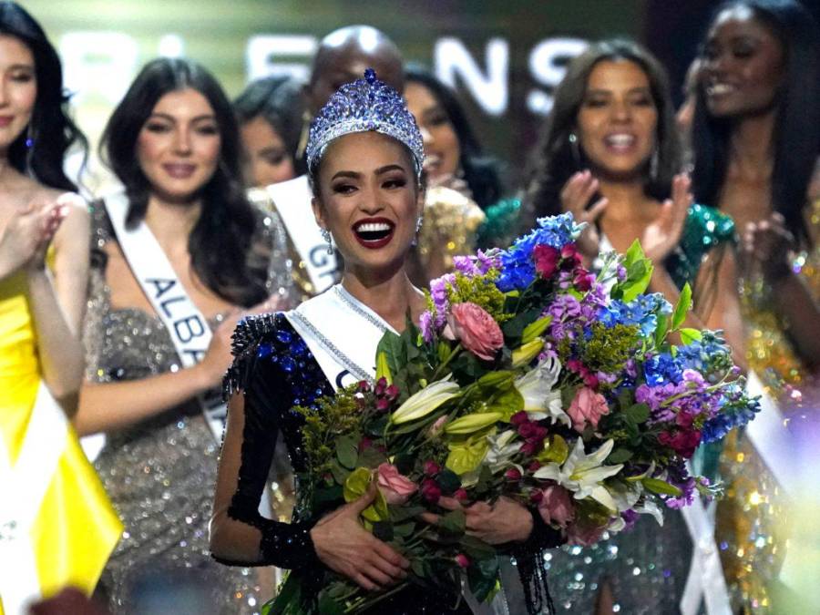 Dueña de Miss Universo destaca a Miss Honduras en sus redes