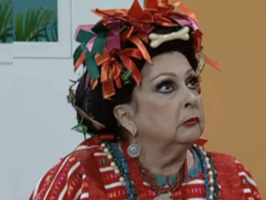 Martha Galindo “La maestra Canuta” pide trabajo a sus 94 años