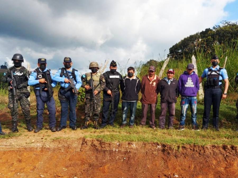 Mareros salvadoreños se esconden en remotas montañas de Honduras