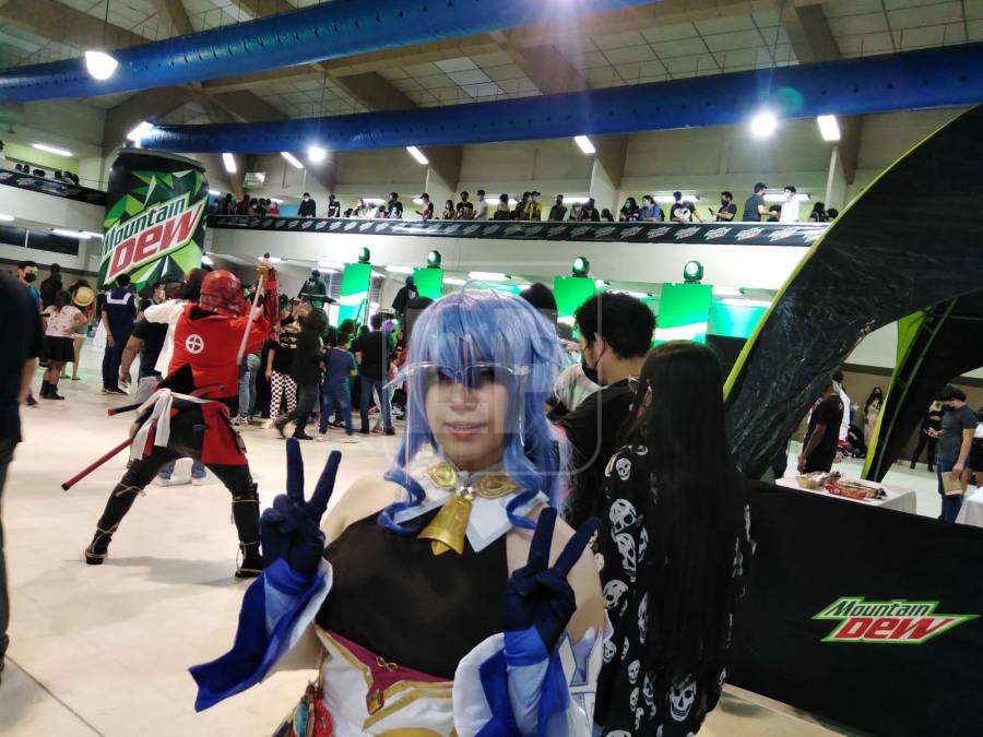 Unas tres mil personas se reunieron este domingo en el Anime World ...