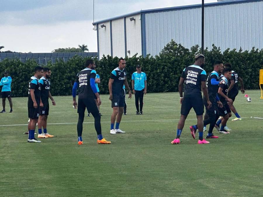 El reencuentro Suazo-Maynor y el enmascarado en la Selección de Honduras