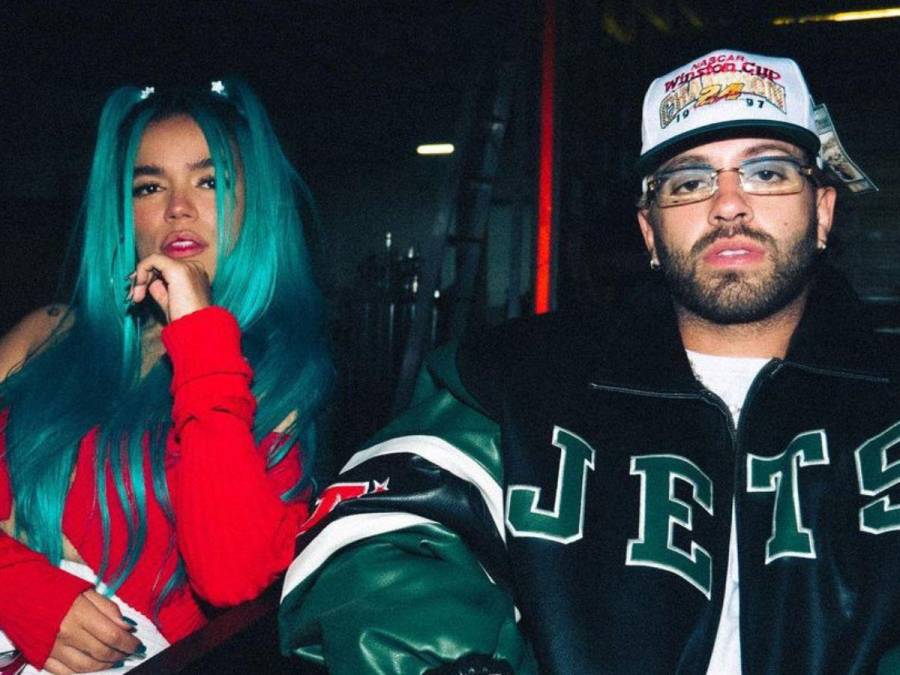 “Tus gafitas”: la declaración de amor de Karol G a Feid