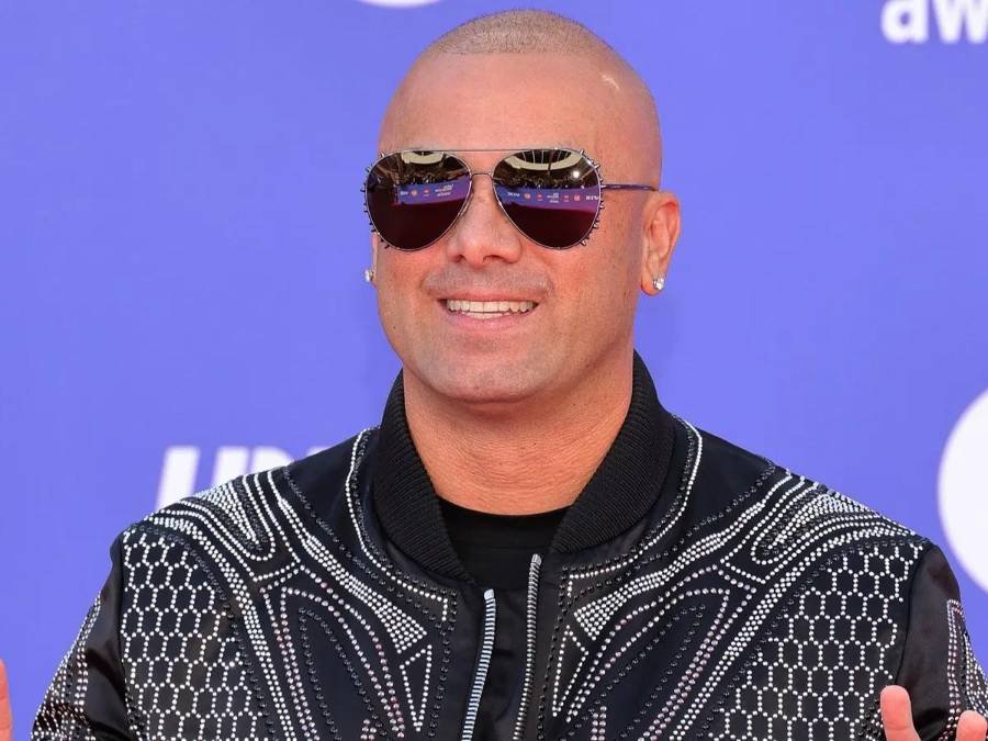 Wisin lanza un tema musical de esperanza para los jóvenes