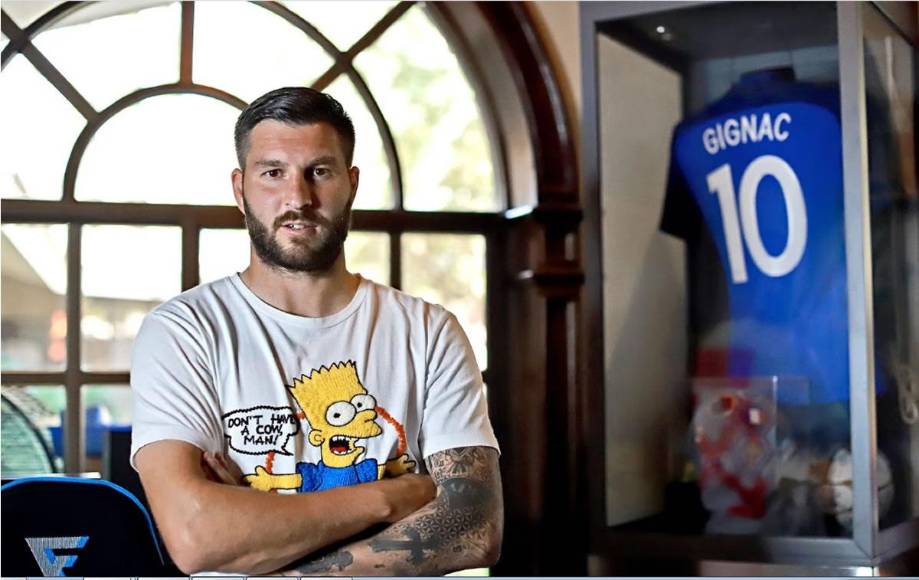 Lujos, sueldazo, niñez difícil y esposa: lo que debes saber de Gignac
