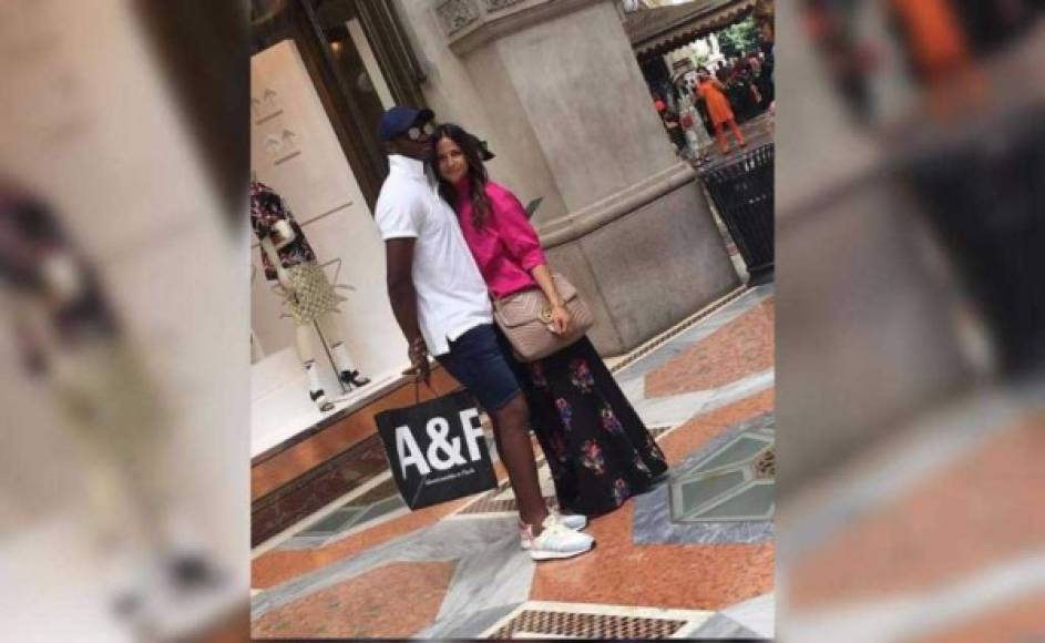 ¡Como Rey! La vida de David Suazo en Italia tras dejar huella en Europa