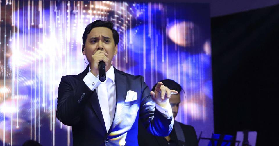 Daniel Ochoa deleita con su talento en concierto realizado en SPS