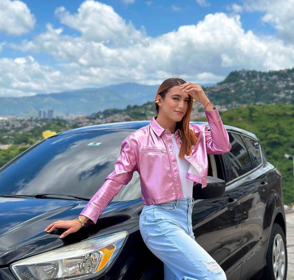 La Bicha Catracha gana el reality show de El Lengüetazo