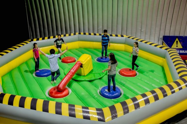 ¡A divertirse sin límites en Planet Jump!